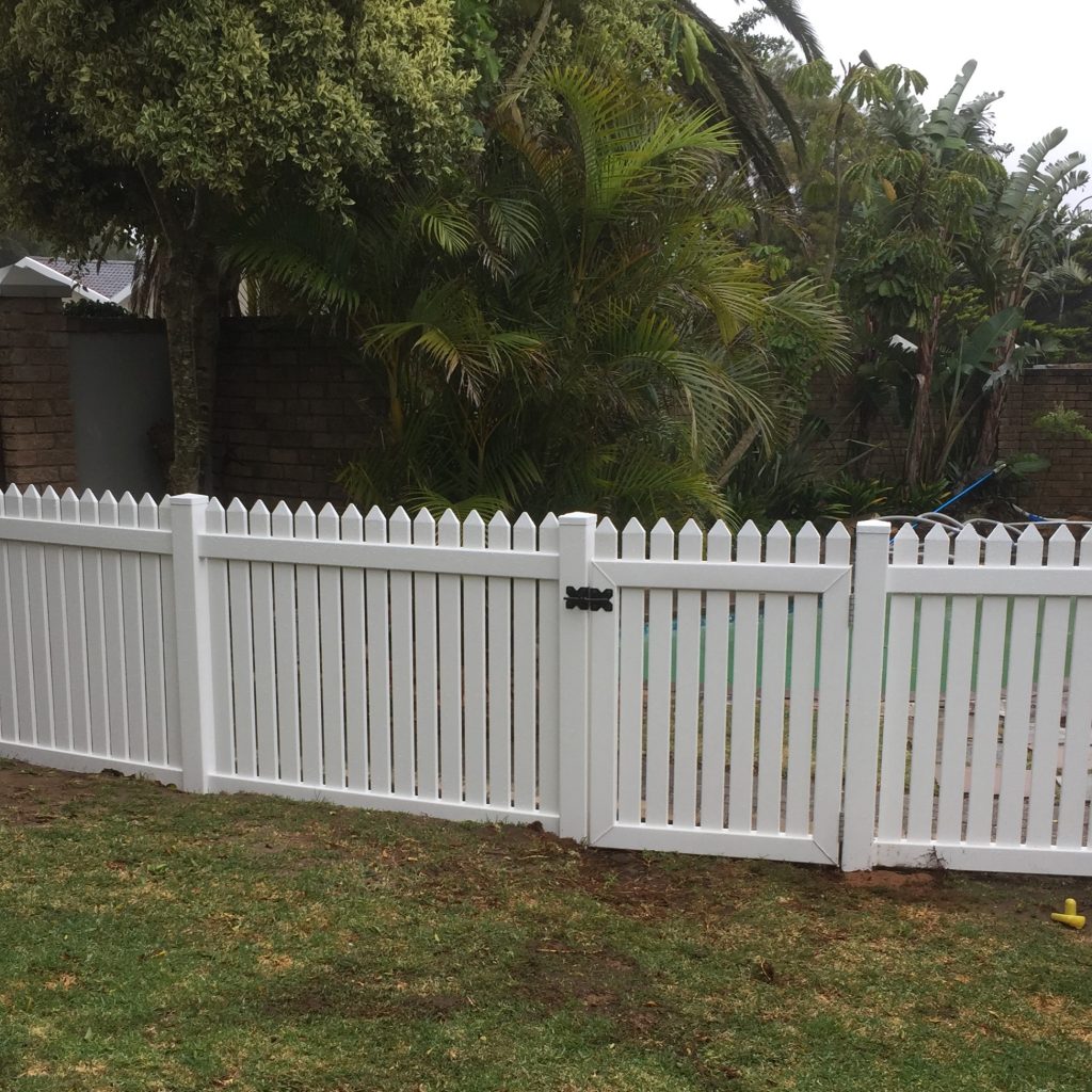 PVC Open Picket Fencing (Height: 1.2m. Picket spacing: 20mm) - Fendeck ...